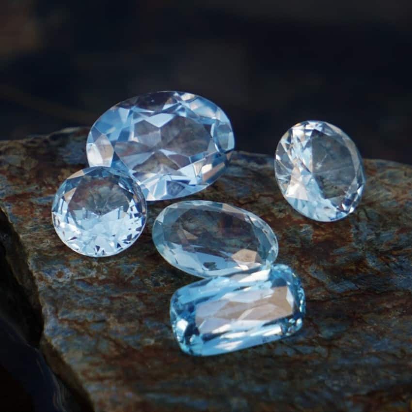 TOPACIO – SIRIUS GEMS